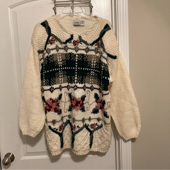 Classic Elements | Sweaters | Vintage Cream Multicolor Hand Knit ...